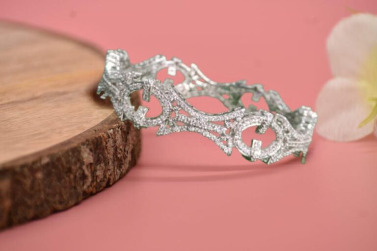 Oval Patla Bangle - Elegant Patla Jewelry India